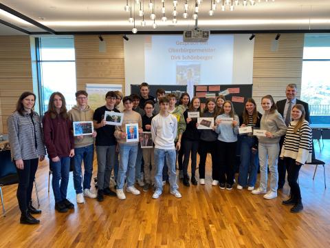 Gran Torino in Stuttgart? Blogeinträge der KS1 in Englisch | Lise Meitner Gymnasium